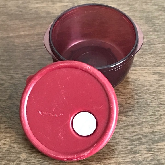 Tupperware | Kitchen | Tupperware Miniature Red Rock N Serve Container ...